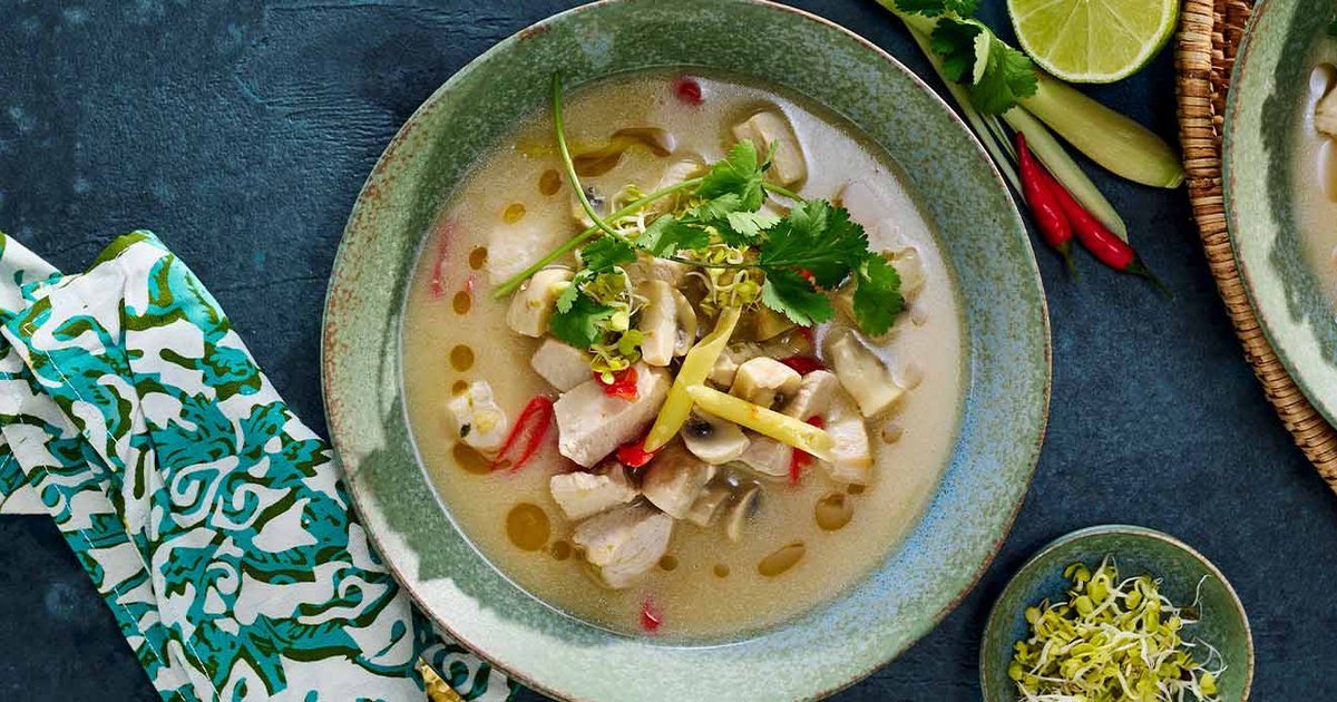 Tom kha gai au poulet | Recette | Kikkoman